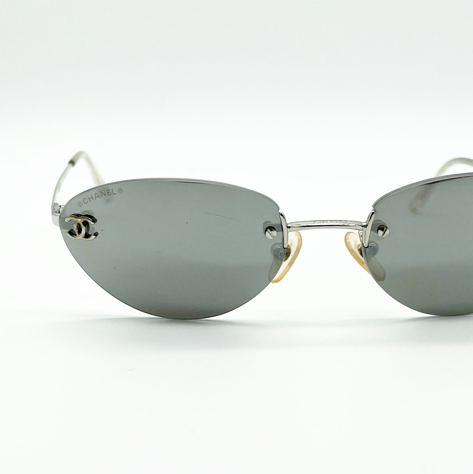 Chanel Rimless Visor Sunglasses in Purple and Silver – Nitryl